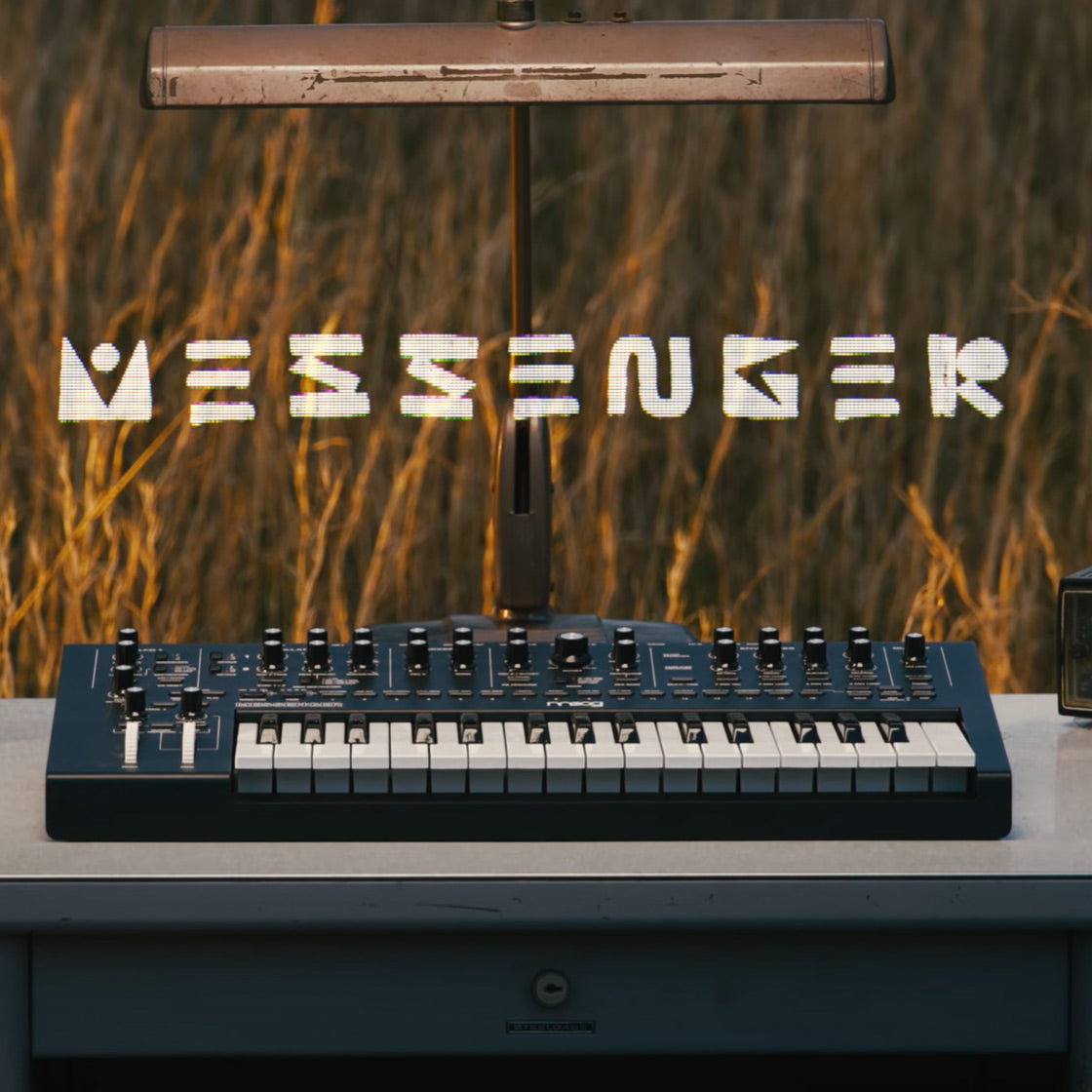 Teaser video for the new Moog Messenger – Rubadub
