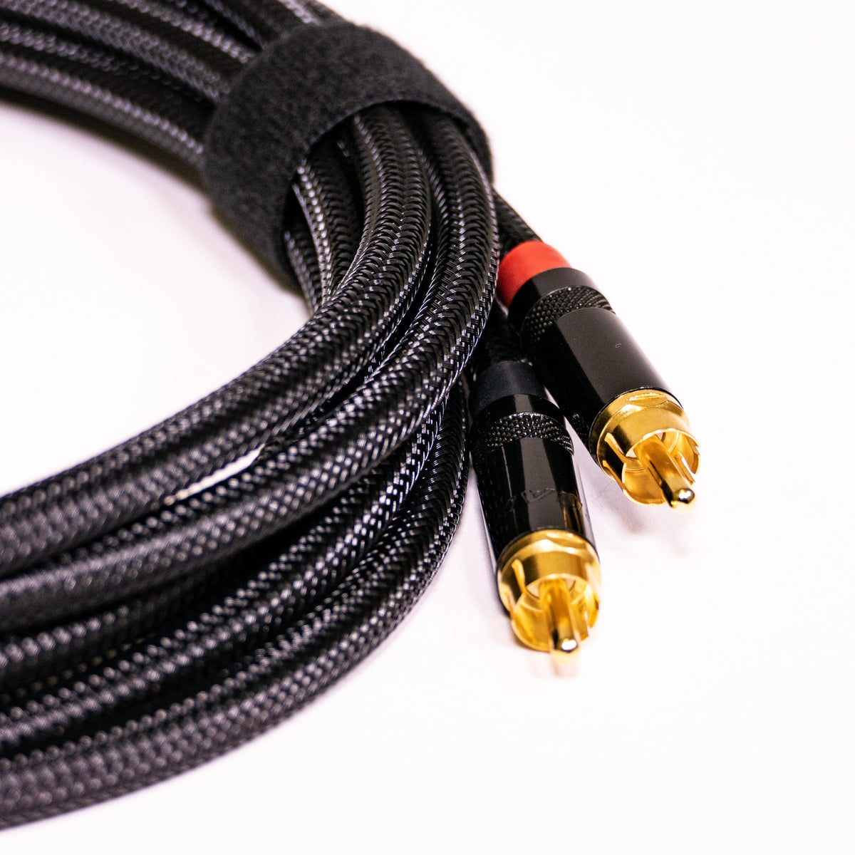 141 Cables Dual RCA Cable