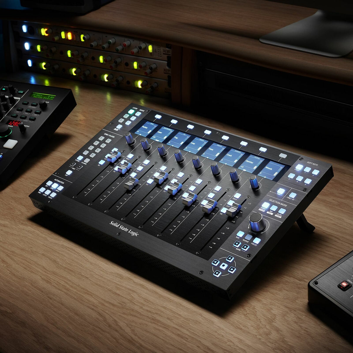 Solid State Logic SSL UF8 DAW Controller